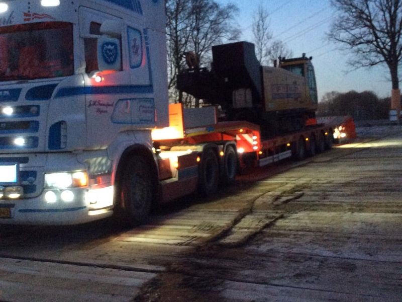 Effektiv transport og logistik med JH Transport | Kontakt os nu